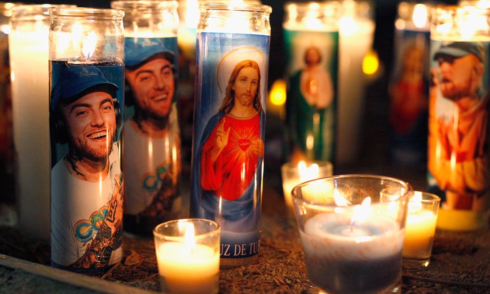 Thousands of Fans Gather for Mac Miller Public Vigil