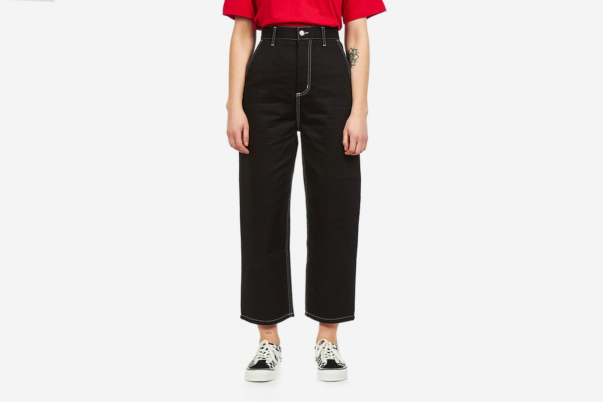 17 Streetwear Essentials Every Woman Needs in Her Wardrobe