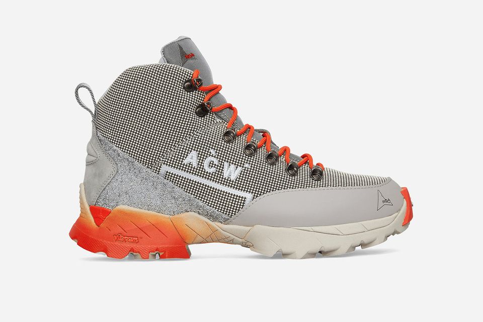 Our 8 Favorite ROA Hiking Boots to Shop Right Now