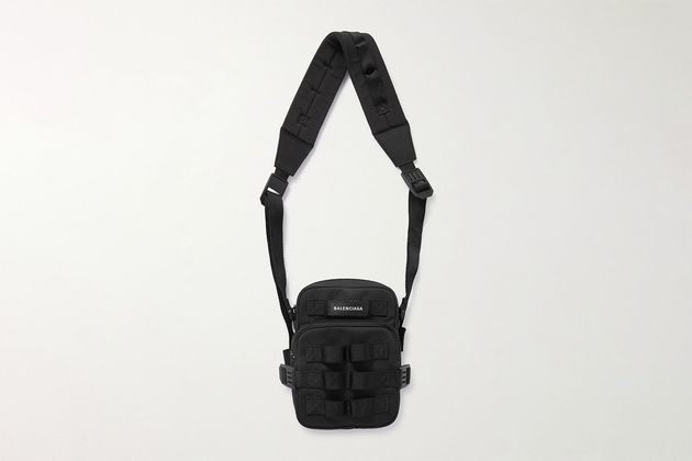 Best Side Bags for Men & How to Wear them in 2022