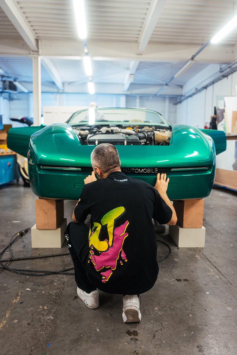 Porsche x L'Art de l'Automobile: The 270 KM/H Arthur Kar Interview