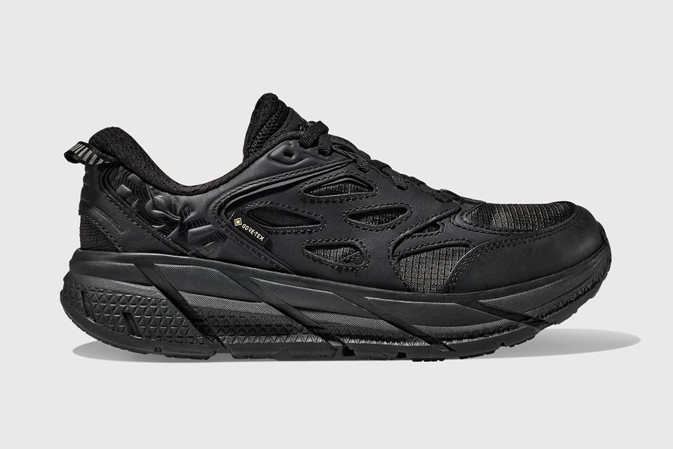 Nike SB & Air Jordan 4's "Pine Green" Sneaker Is Finally Here