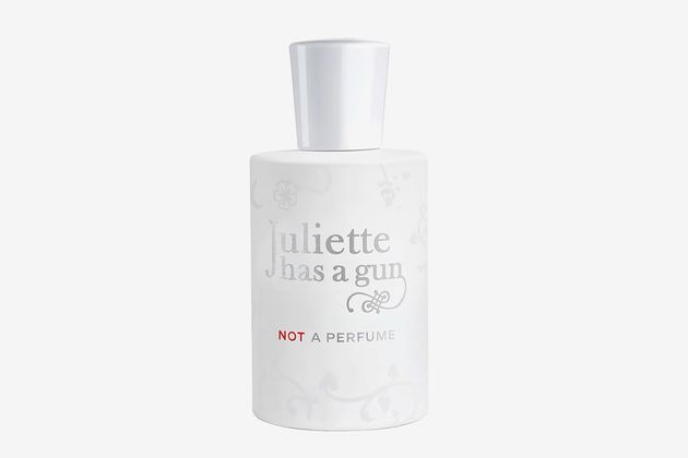 Single Note Perfumes: Why Do We Want to Smell Like Nothing?