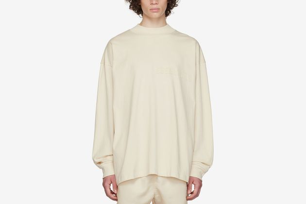 FOG ESSENTIALS' Fall 2022 Clothing Collection Goes Huge