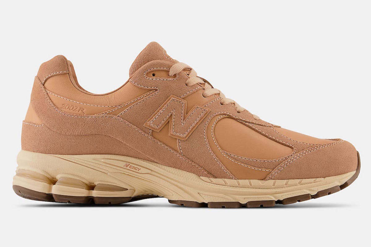 New Balance’s 2002R Sneaker Receives a Toasty Update