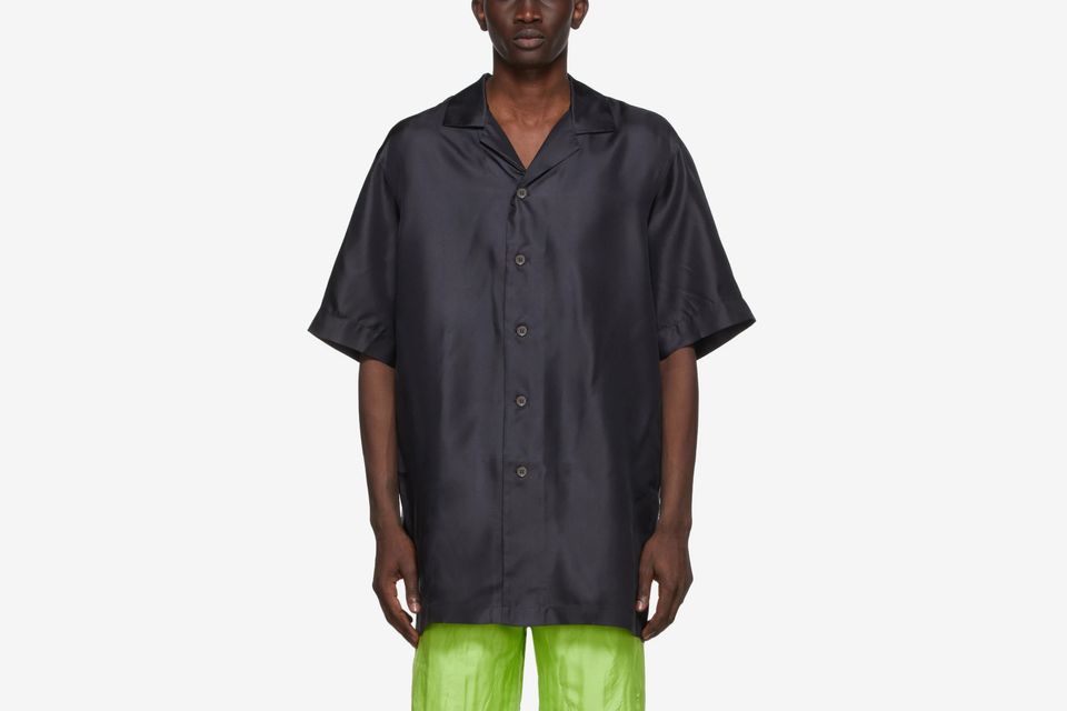 The 11 Best Silk Shirts for Men to Wear in Summer 2022