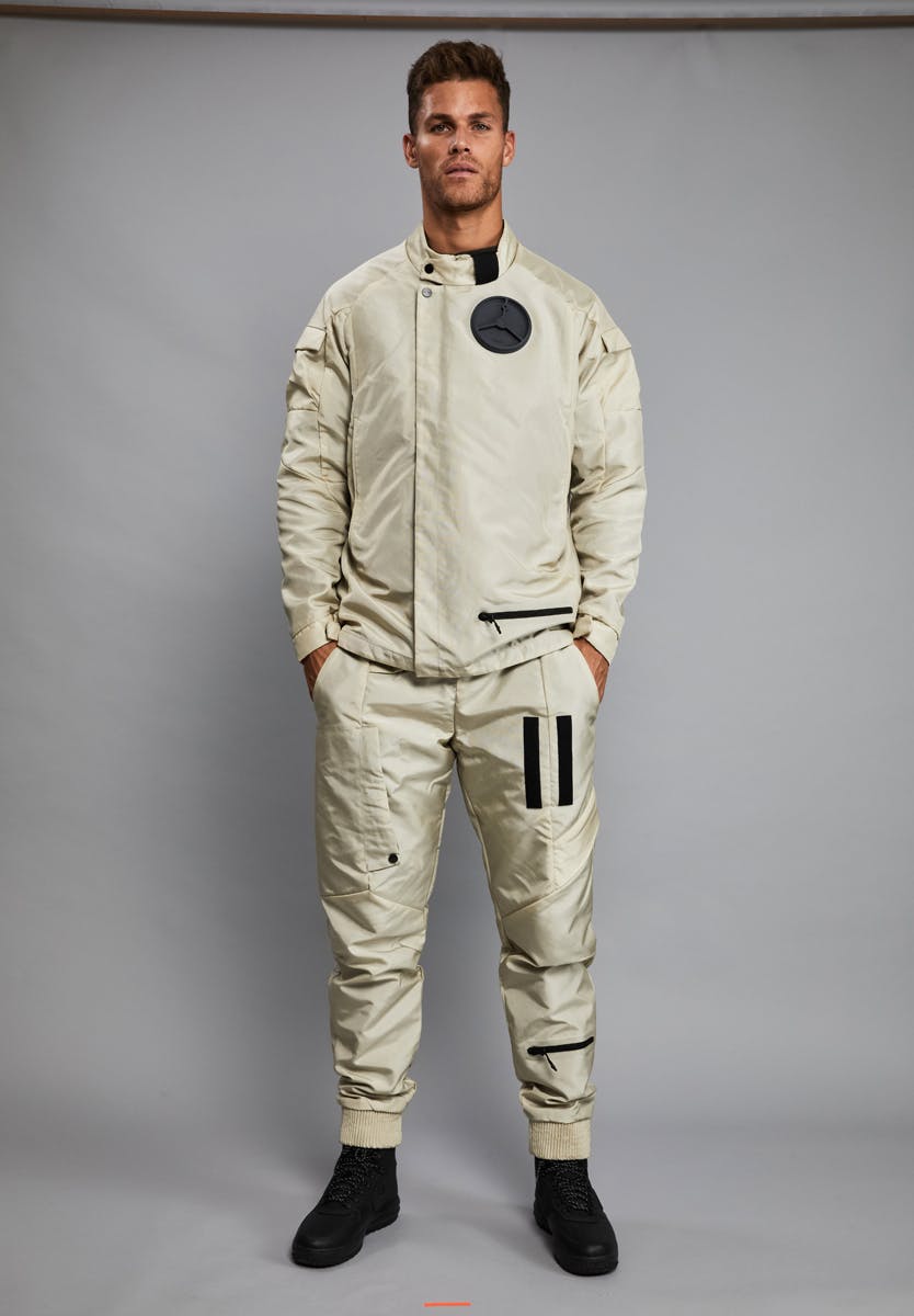 Vollebak's Mars Jacket & Pants Outdress 'Dune's Costumes