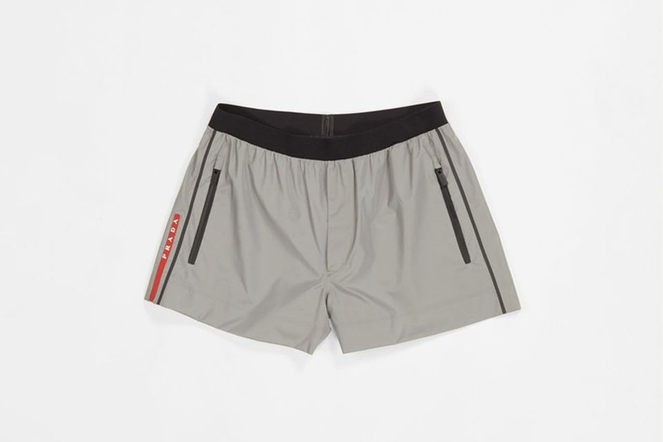 The Best Reflective Clothing to Stand Out This Summer