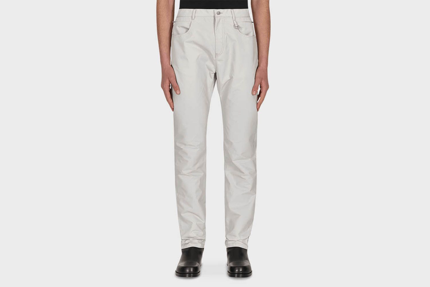 Comfortable Pants for Men: The Best Pairs to Wear in 2021