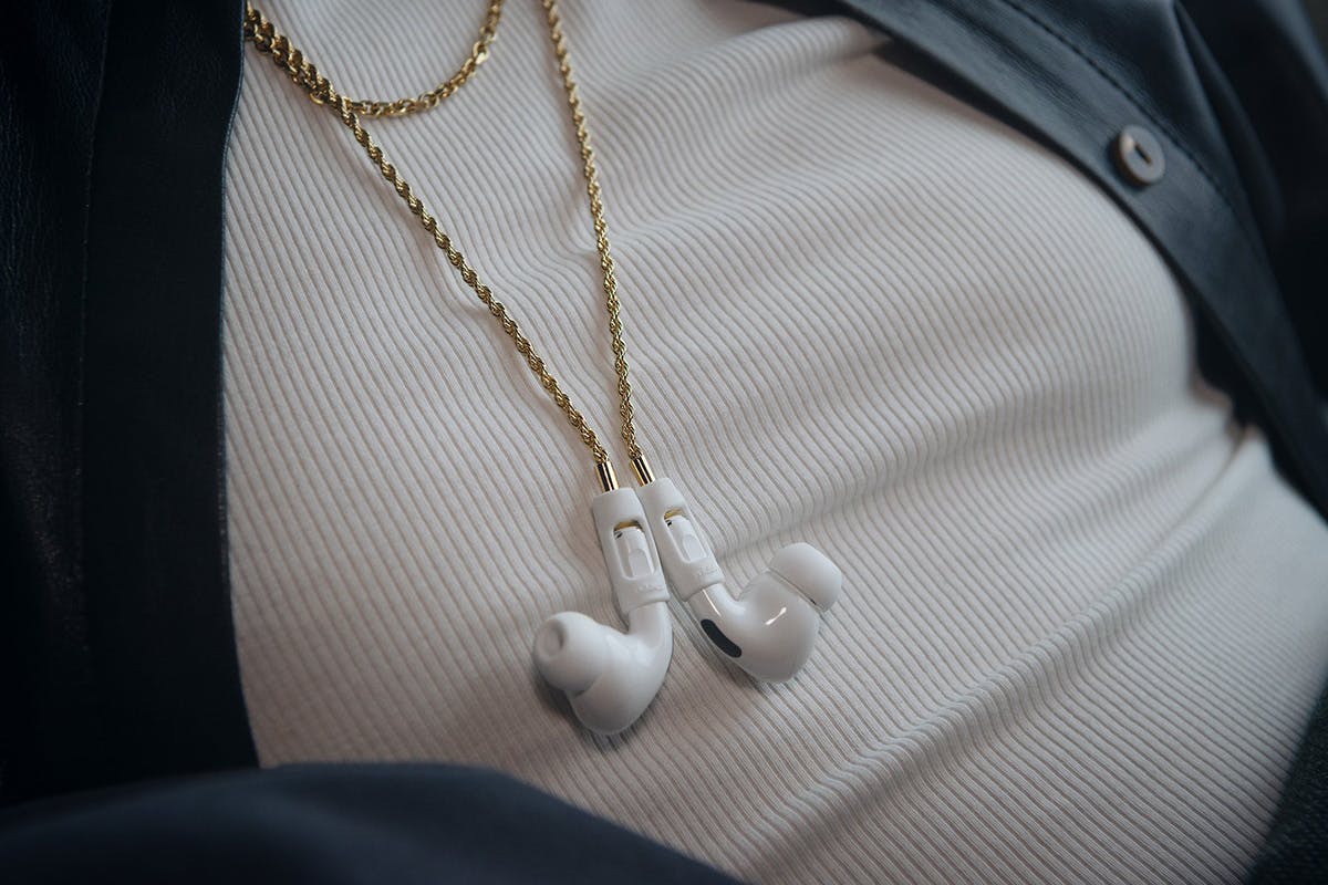 Tapper's '18K Gold' Airpod Chains Are Actually Affordable