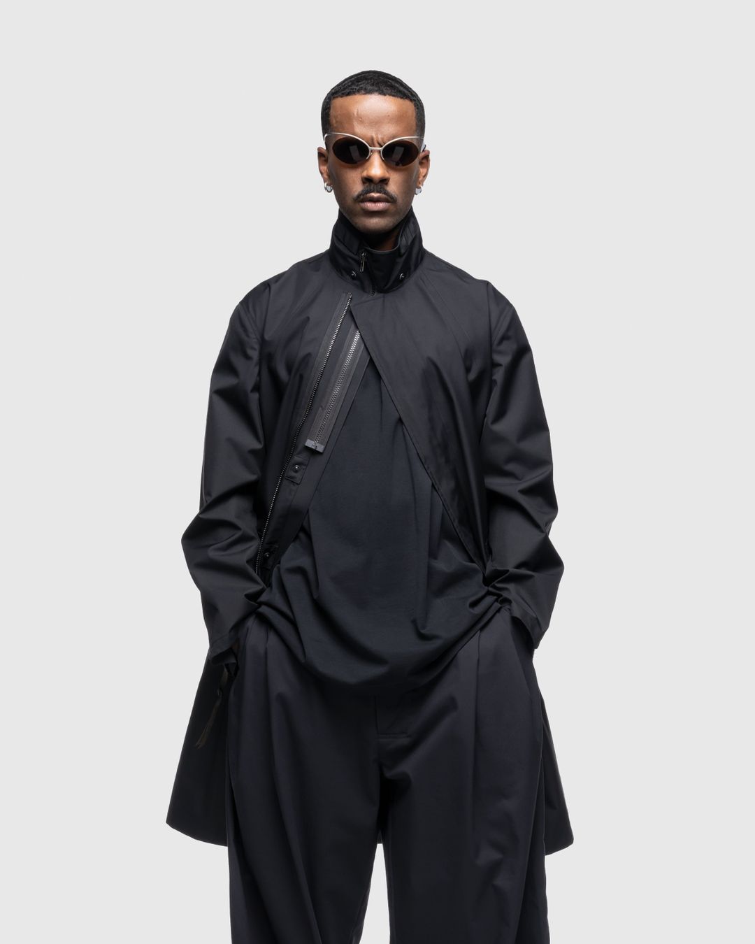 ACRONYM – J103-GTV 2.5L Gore-Tex Coat Black | Highsnobiety Shop