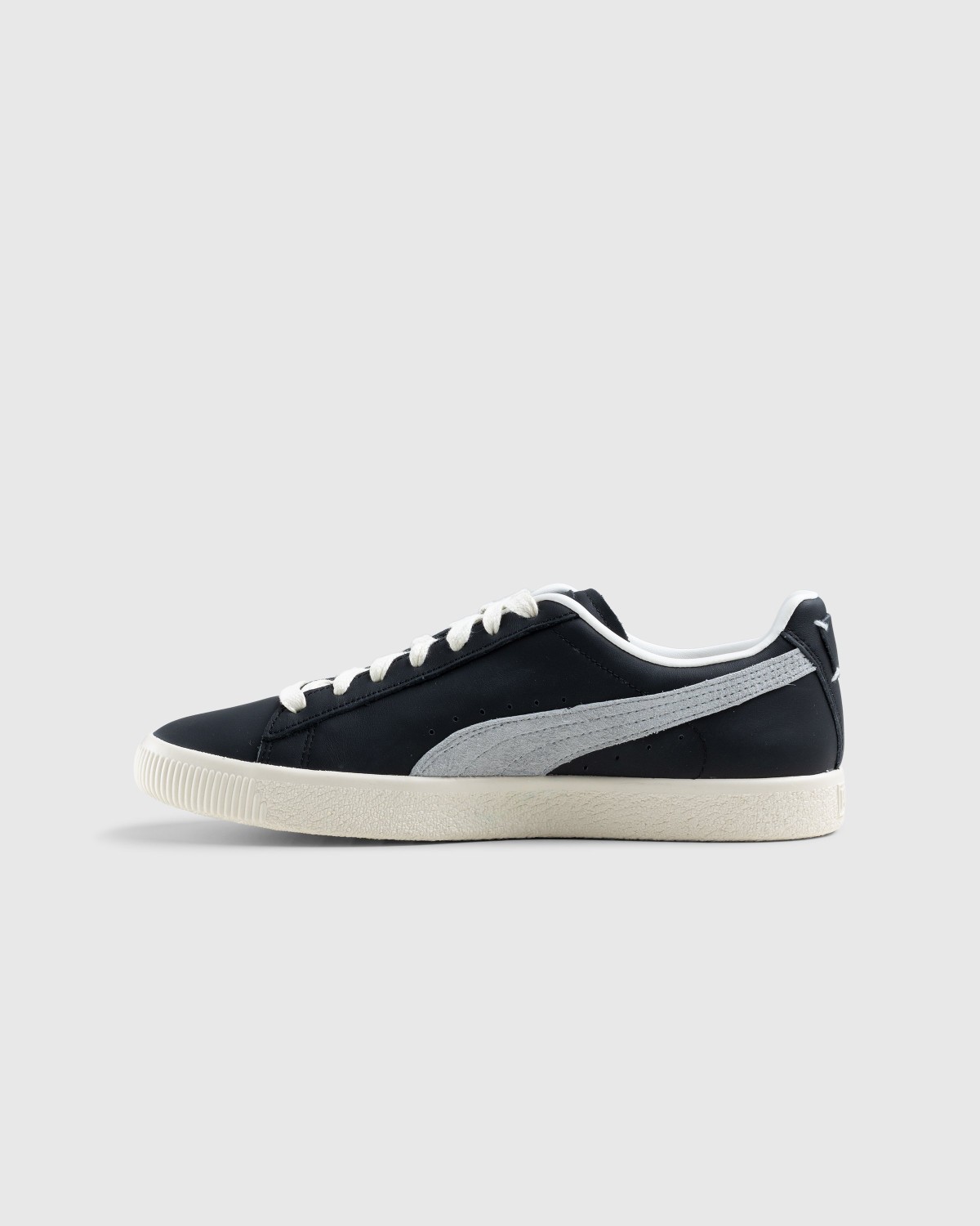 Puma – Clyde Base Black | Highsnobiety Shop