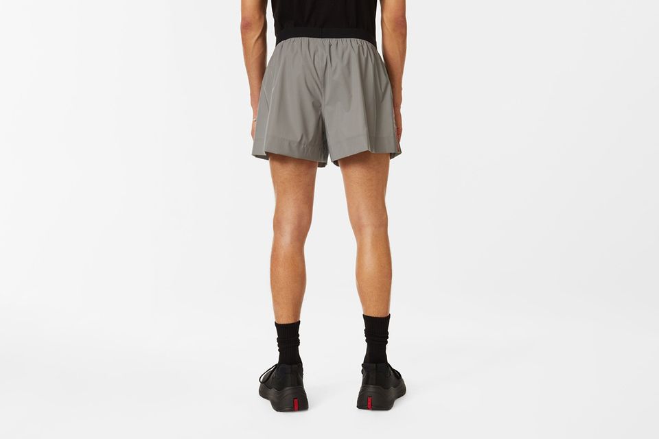 The Best Reflective Clothing to Stand Out This Summer