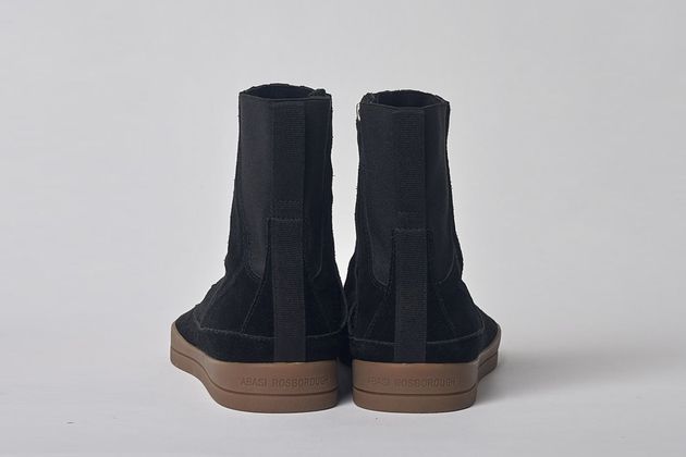 Tabi Footwear: A Guide to The Japanese Split-Toed Shoe
