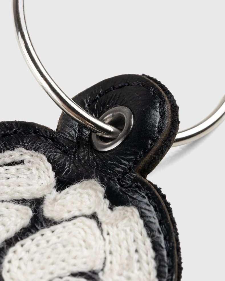 Our Legacy – Skeleton Scissors Key Holder White/Black | Highsnobiety Shop