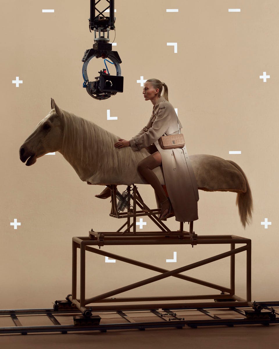 Burberry Lola Bag Campaign: Bella Hadid, Lourdes Leon