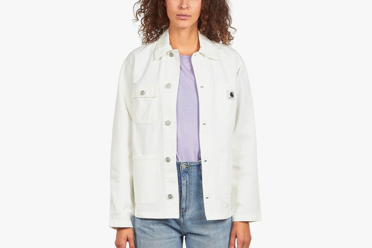 17 Streetwear Essentials Every Woman Needs in Her Wardrobe