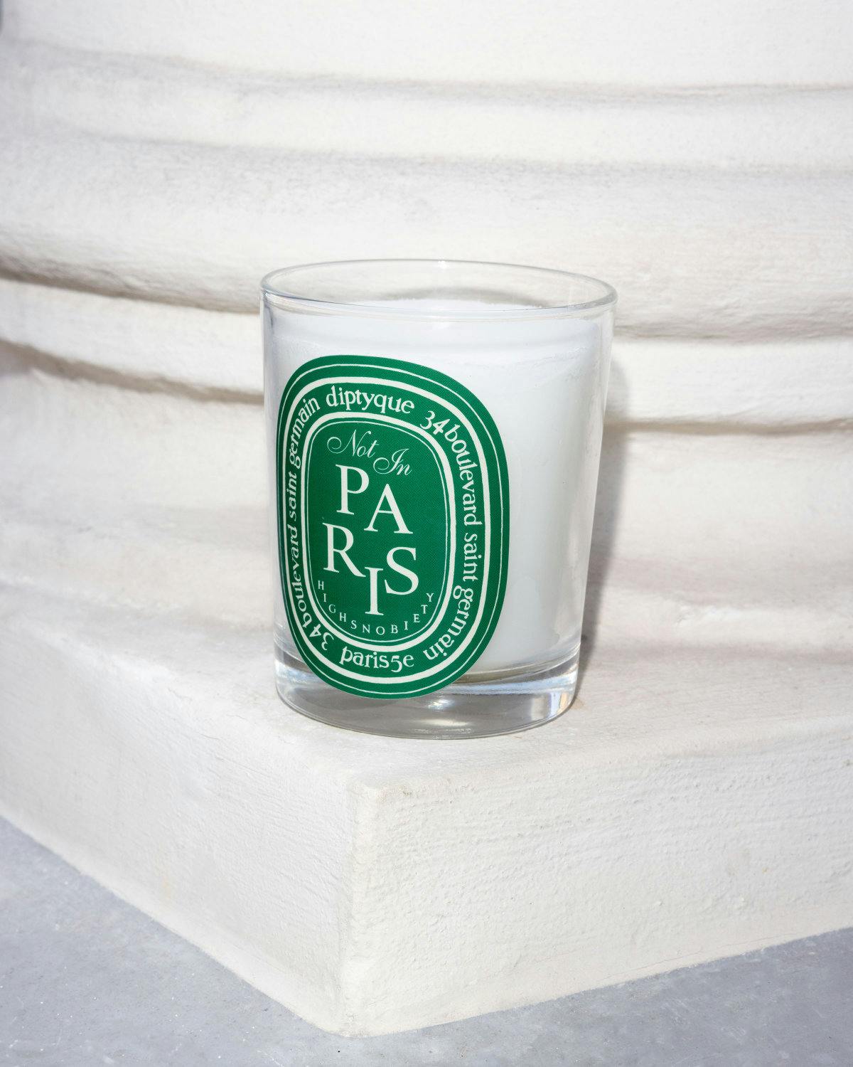This Limited-Edition Diptyque Candle Smells of Paris