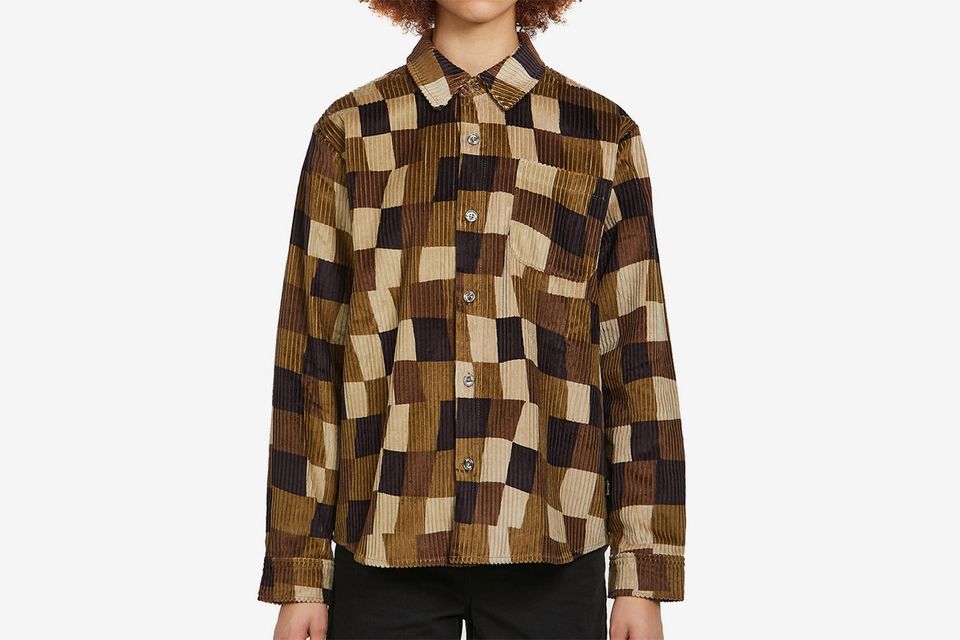 Fall Clothing Colors to Buy in 2021: Earth Tones