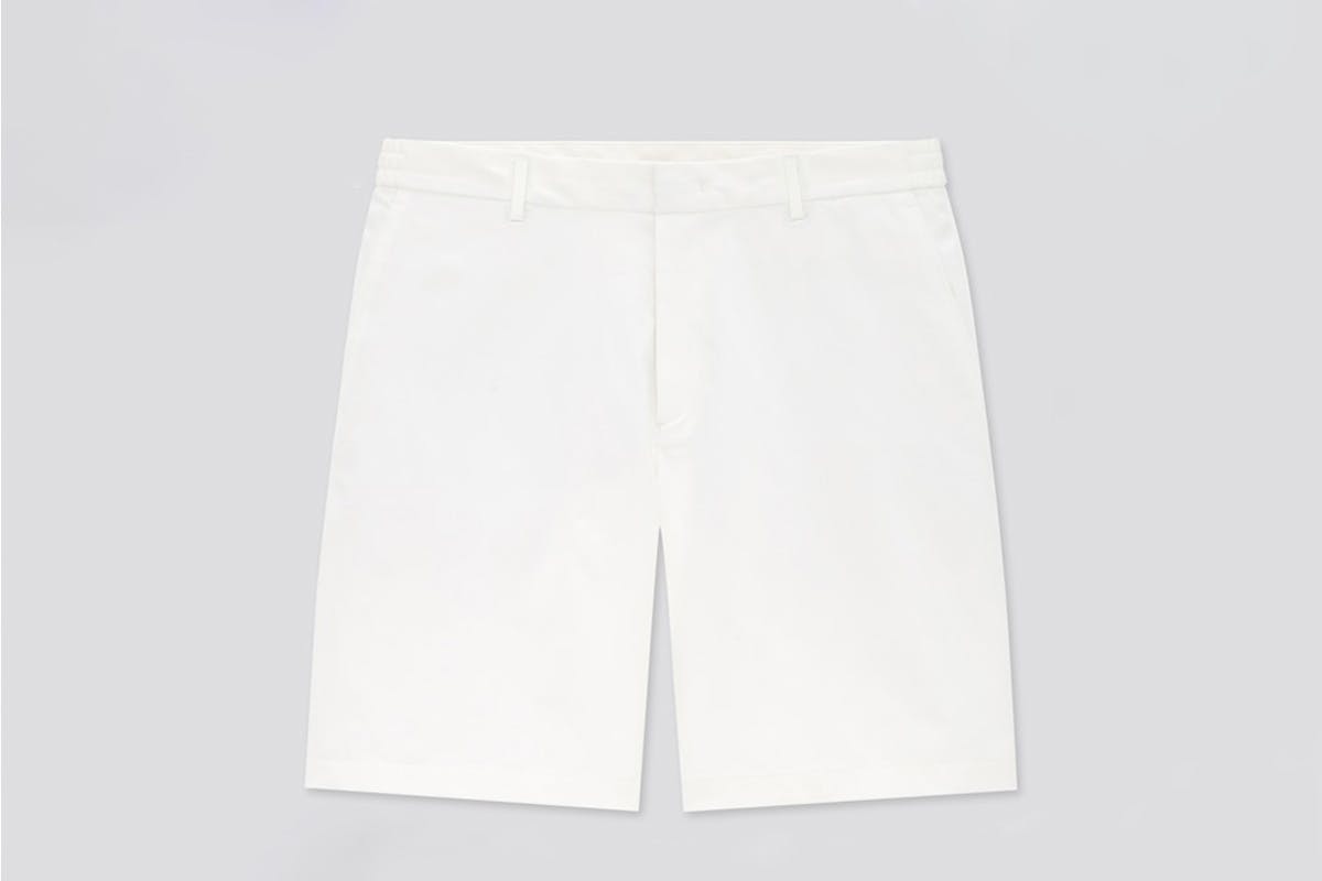 The Uniqlo x Theory Collection Is Now Available