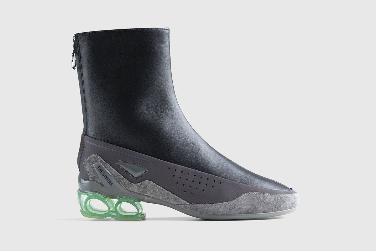 NOAH's Timex Waterbury Watch Returns for Thanksgiving 2021