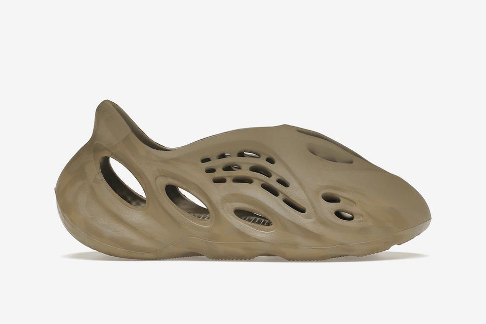 Shop the Best adidas YEEZY Foam RNNR Colorways at Resale Here