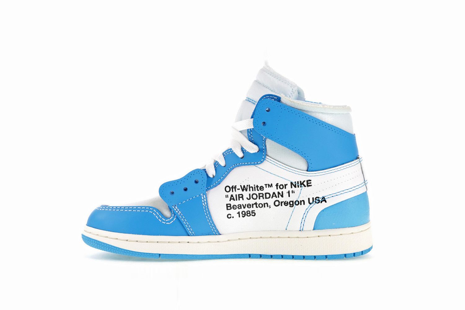 Our 9 Favorite UNC-Inspired Sneakers to Shop Now