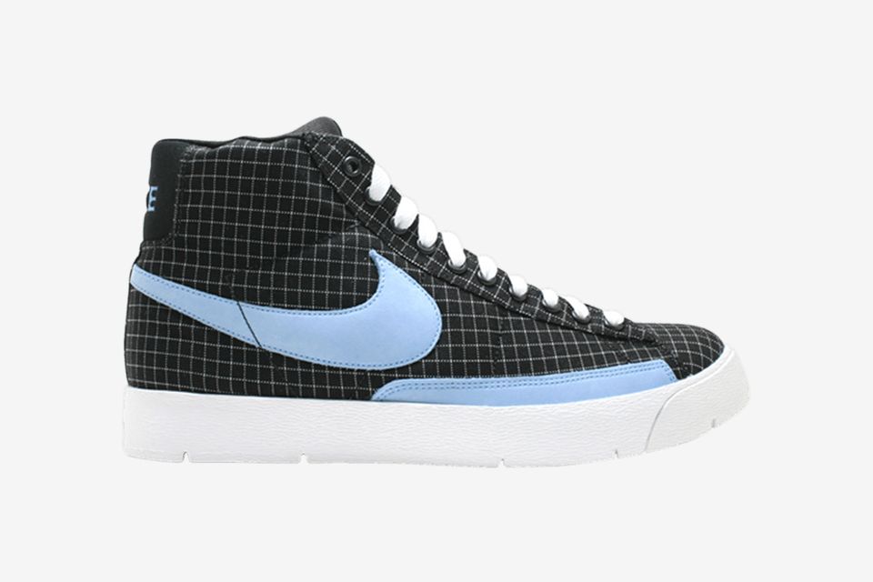 10 of the Best University Blue Nike Sneakers for Spring 2021