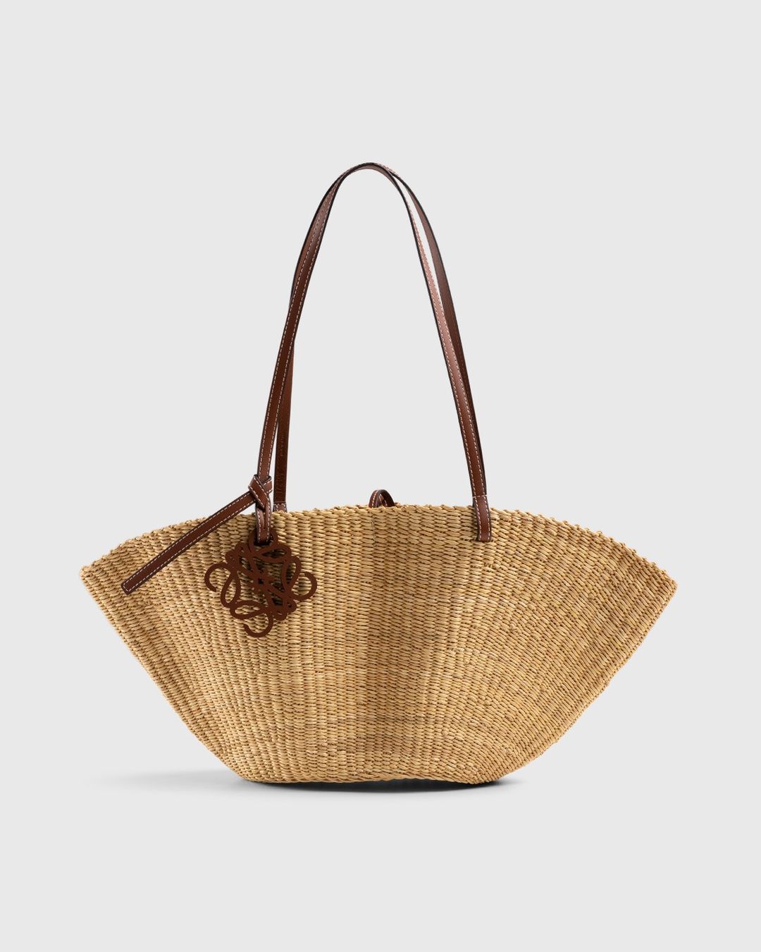 Loewe – Paula's Ibiza Small Shell Basket Bag Natural/Pecan ...