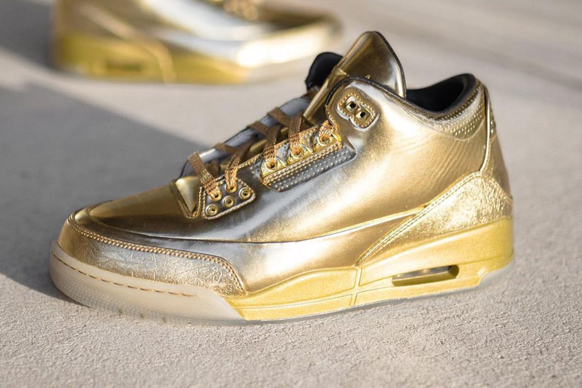 Usher's All-Gold 3s Are Some of the Rarest Jordans Ever