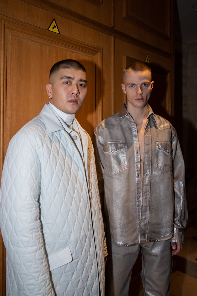 Distressed, Worn-Out Clothing Trends for Fall/Winter 2022