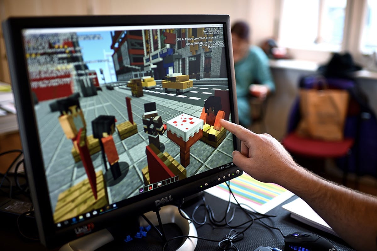 This Minecraft Player Just Built a Full Scale Planet Earth