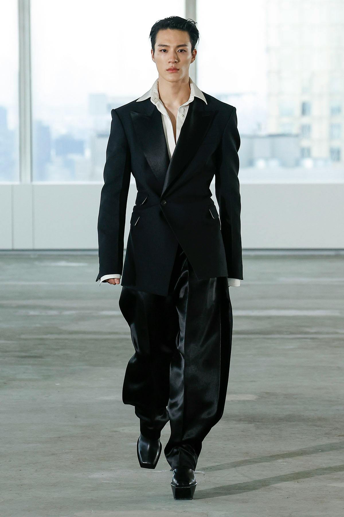 Best NYFW SS23 Looks: Marc Jacobs x Fendi, Peter Do, Tom Ford