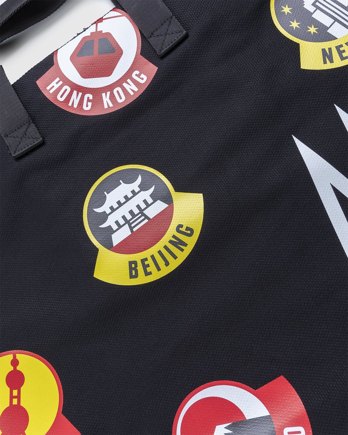 Moncler Genius – City Patch Shopping Bag Multi | Highsnobiety Shop