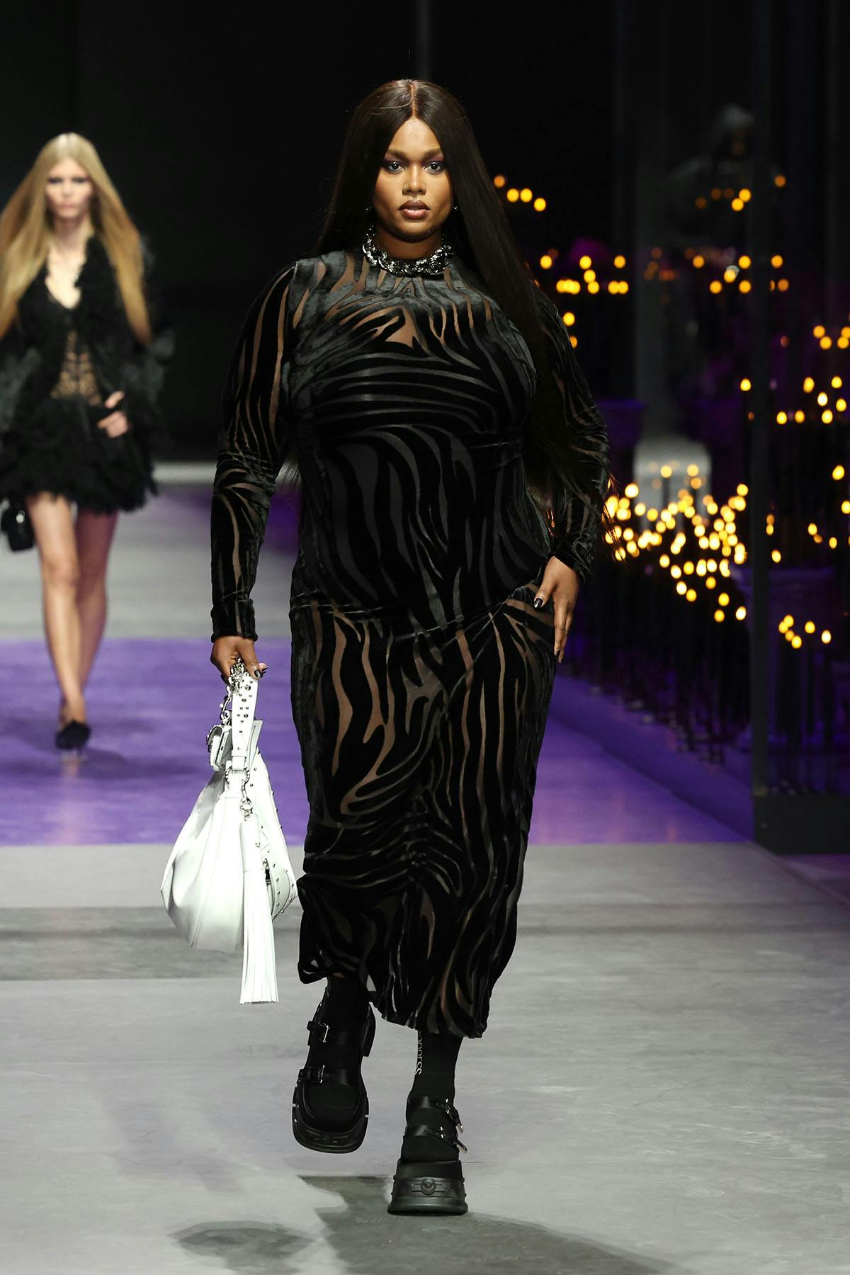 Paris Hilton Closes Versace SS23 in Y2K Regalia