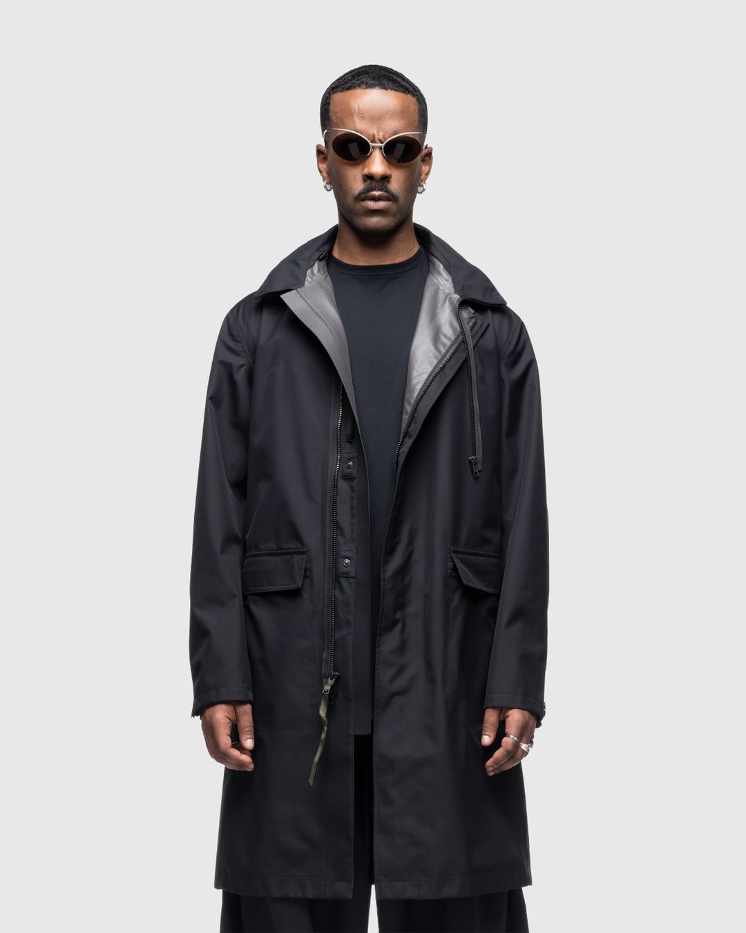 ACRONYM – J103-GTV 2.5L Gore-Tex Coat Black | Highsnobiety Shop