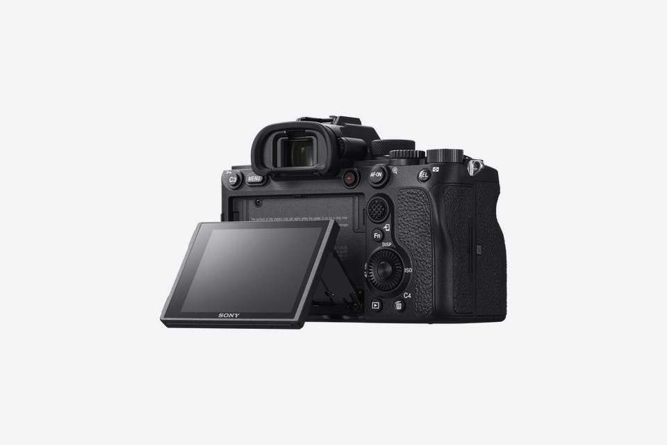 Sony Debuts New a7R IV Mirrorless Digital Camera: See It Here