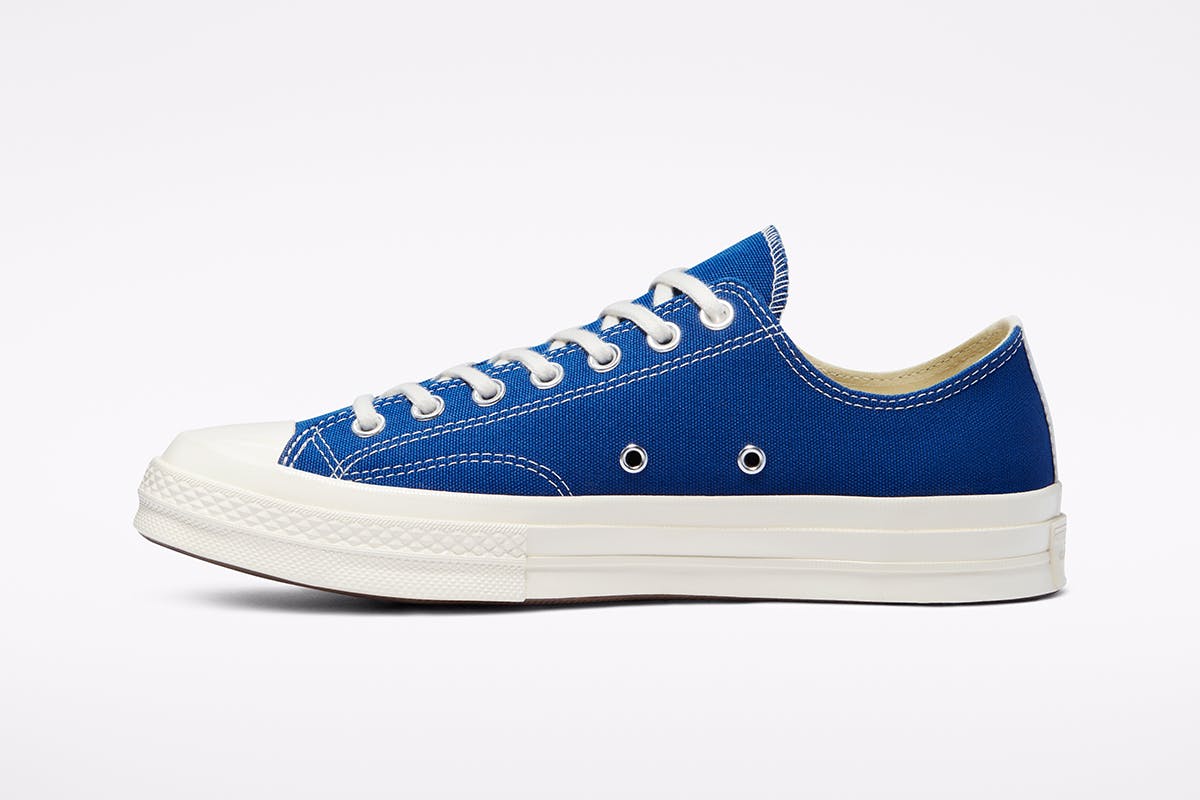 CdG PLAY x Converse Chuck 70 Blue & Gray: Images & Release Info
