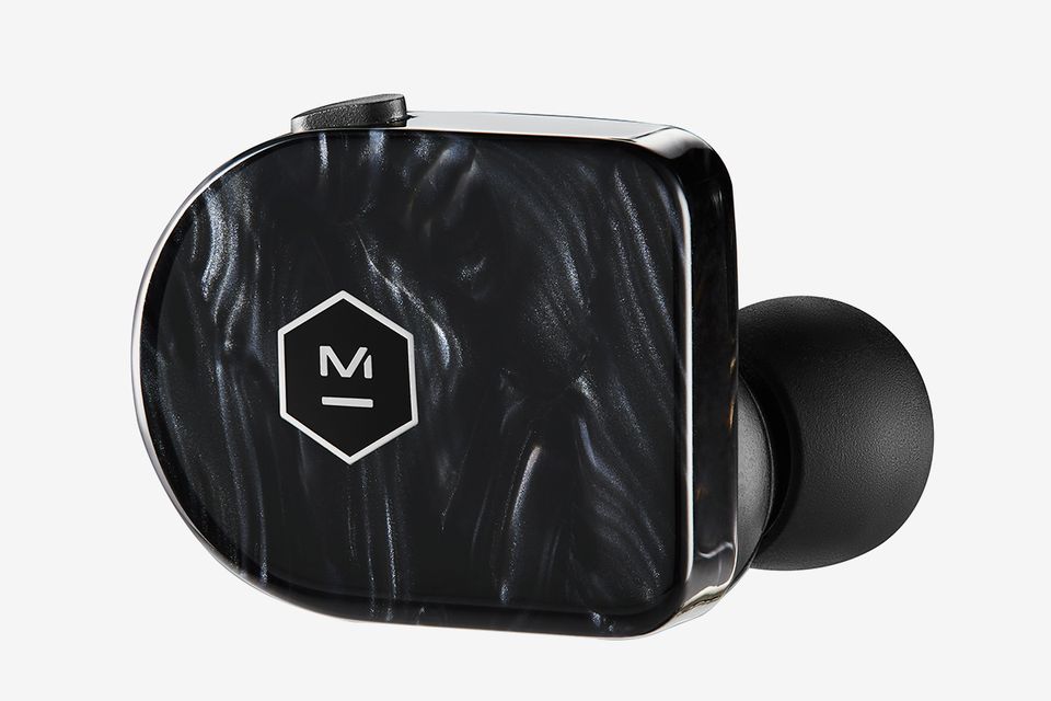 Master & Dynamic Updates Its Game-Changing MW07 True Wireless Earphones