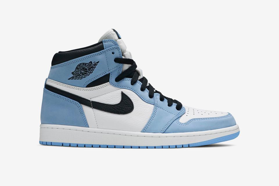 10 of the Best University Blue Nike Sneakers for Spring 2021