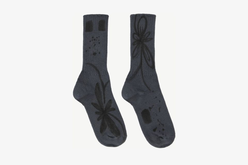 Wearing Socks With Sandals: The Definitive Styling Guide