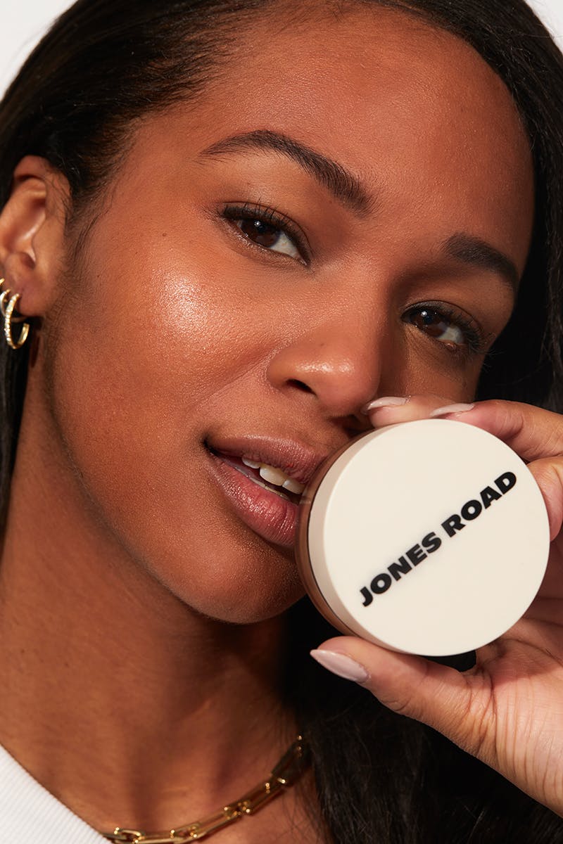 Bobbi Brown And Jones Road Launch Wtf Foundation